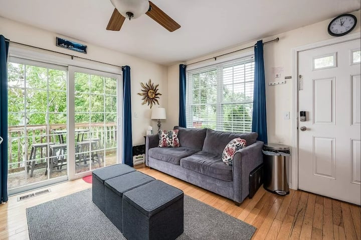 Gorgeous Waterfront Condo With Lake Access & Views - New Hampshire (State)