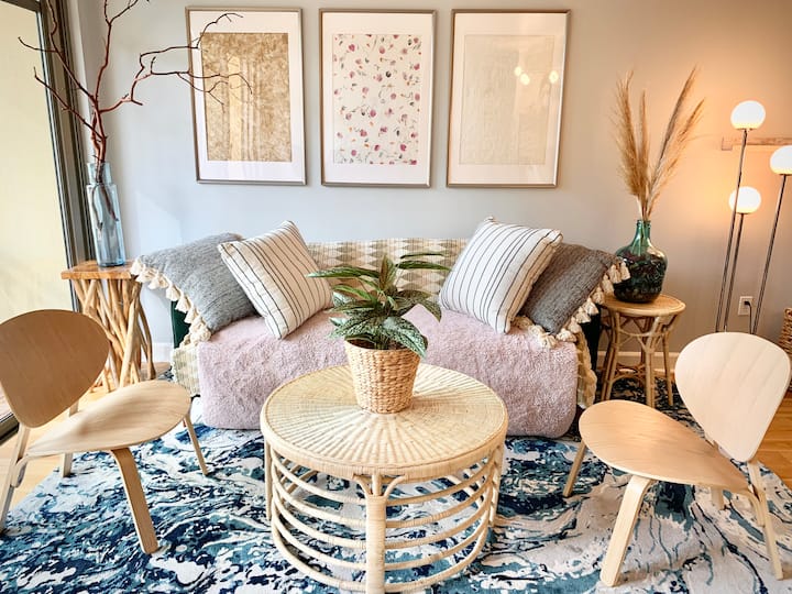 Luxury Condo By Salesforce – City Views & Balcony! - San Francisco, CA