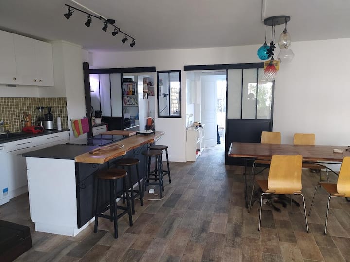 Le Bouscat: Très Bel Appartement En Résidence - Le Bouscat