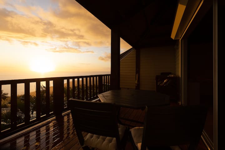 Chalet Avec Vue Incroyable Sur La Coté Ouest - Saint-Leu