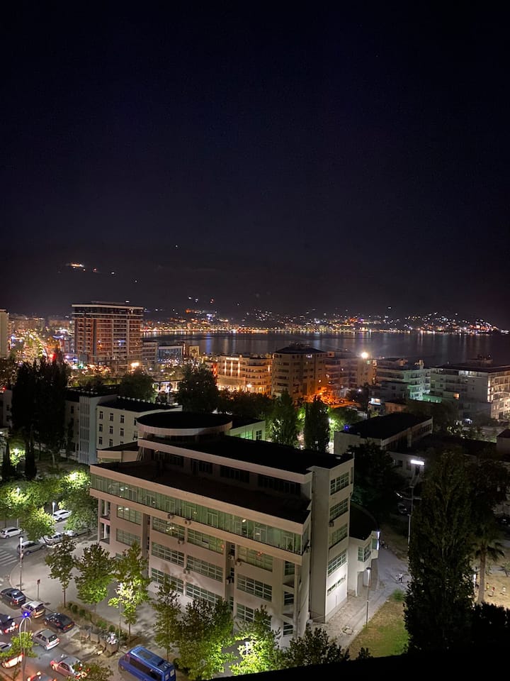 Lovely Rooftop Apartment - Vlorë