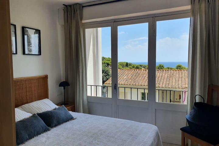 Precioso Apartamento Con Vista Al Mar En Calella - Palafrugell