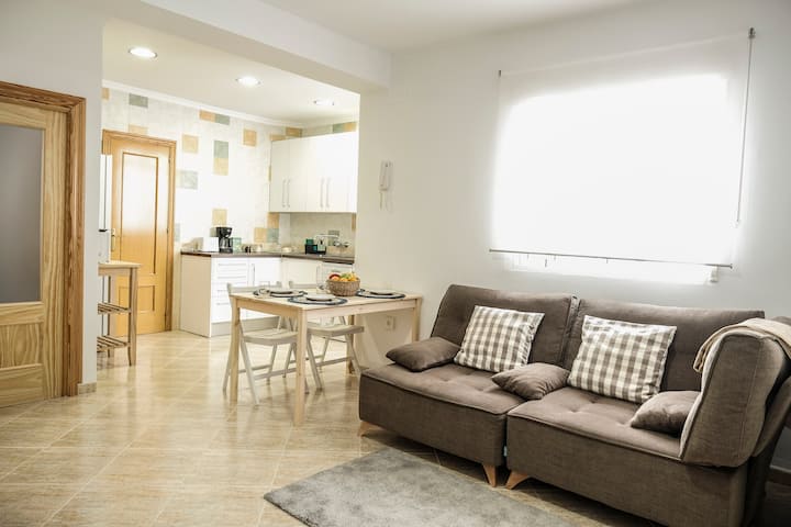 Beautiful Apartment 100m From The Town Hall - Huelva