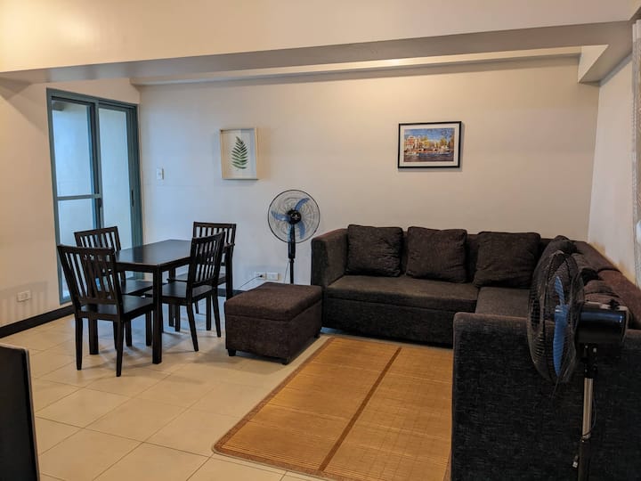 Splendid 2 Bedroom In Tivoli Garden Residences - Makati