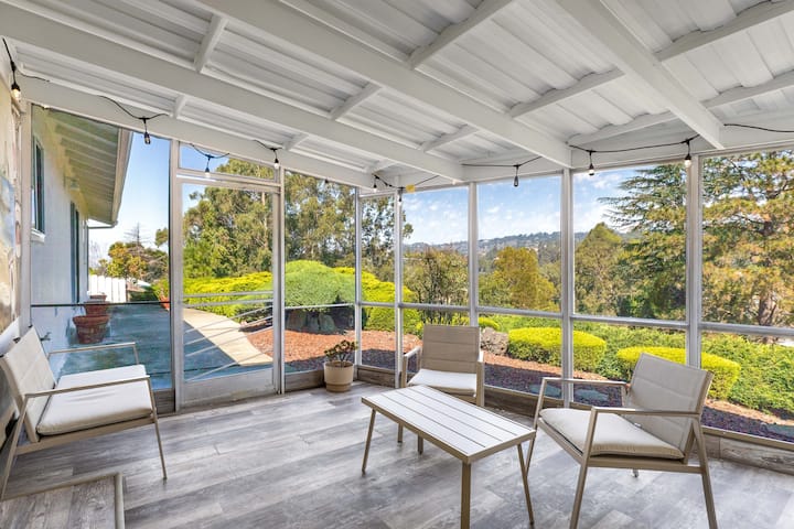 Rare House In The Most Quite Place In Oakland - Castro Valley, CA