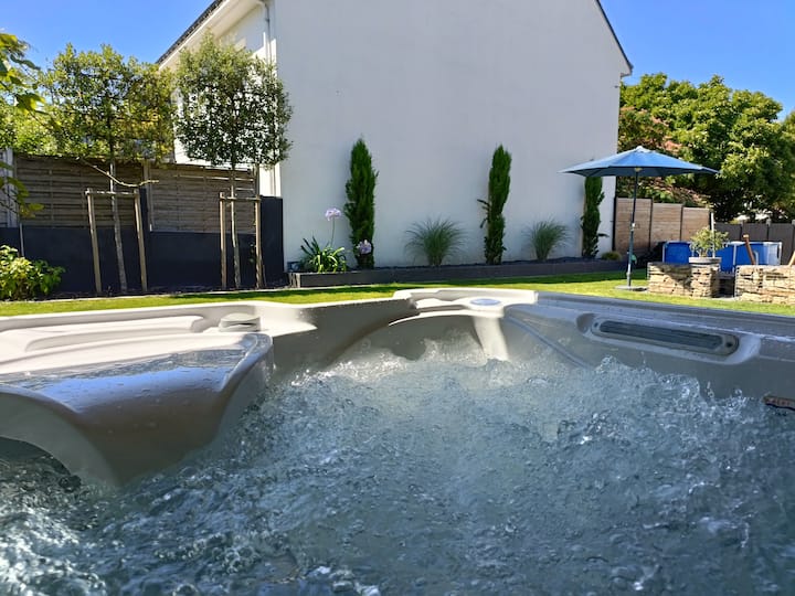 Vannes,maison Moderne, 3chambres    
Avec Spa - Vannes