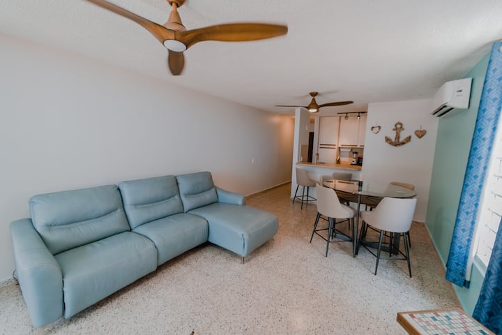 Beach View 3br Apt, Full Ac, Patio, Secure Parking - Luquillo