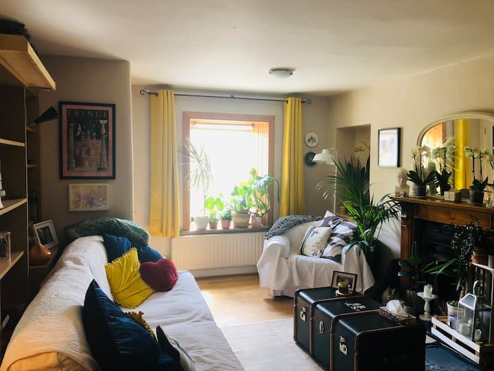 Lovely Cosy Double Bedroom In Private Shared Flat - Edimburgo
