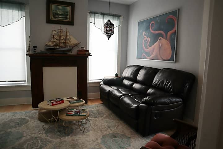 Mermaid Tale-bohemian Bungalow - Dayton