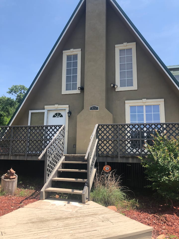 A Frame Above
Medicine Park - Lake Lawtonka, OK