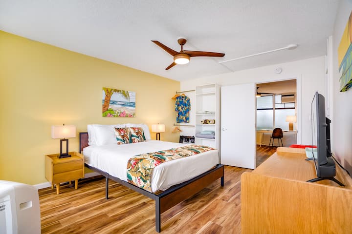 Pe 202 1 Bedroom Apt. 1 Bath, Sleeps 3 - Honolulu