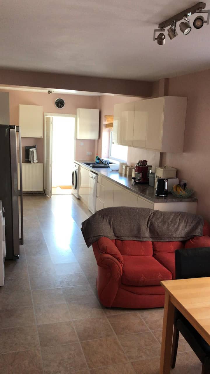 Comfortable Room-cleethorpes-central Location - Cleethorpes