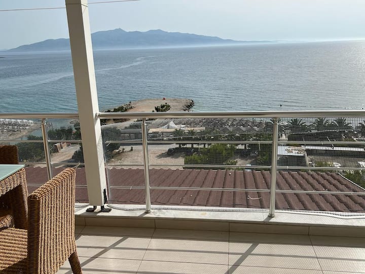 Lovely 2-bedroom Rental Unit! - Saranda