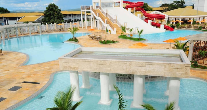 Flat Lacqua Diroma - Caldas Novas