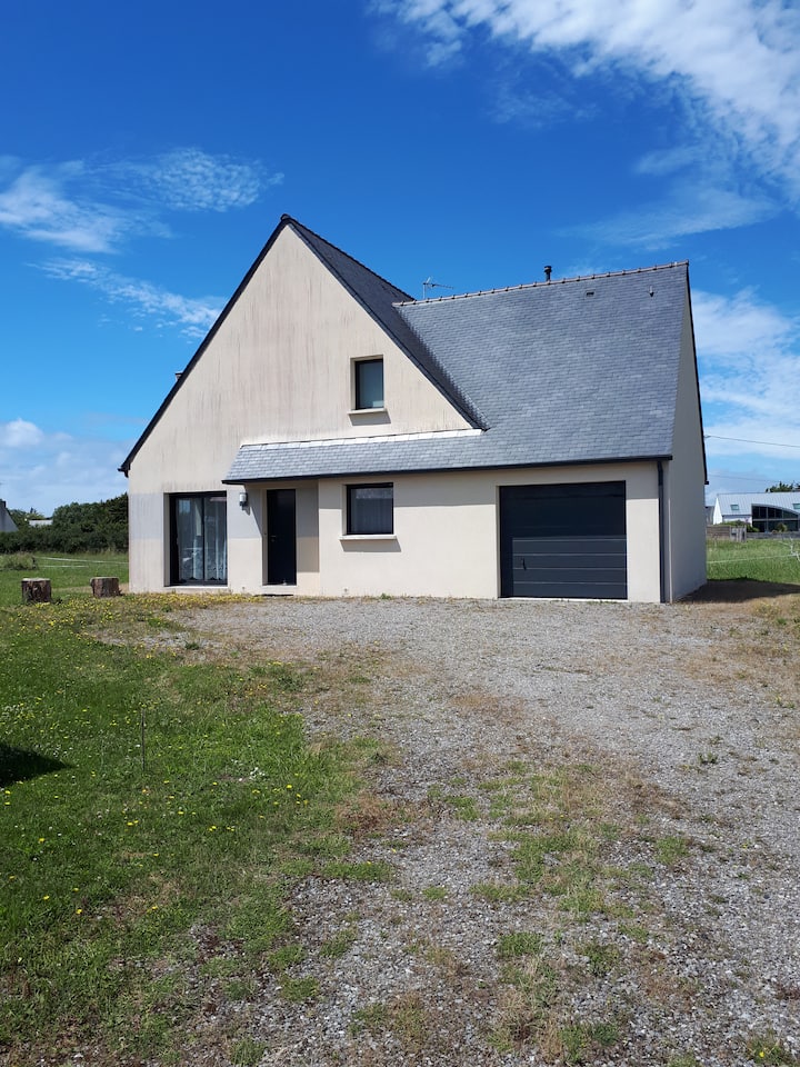 Maison Récente, Au Calme, Proche De La Mer. - Guilvinec