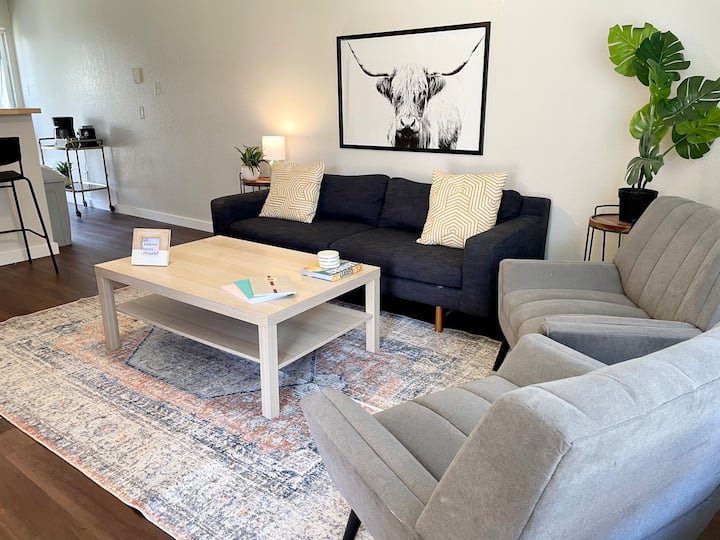 Spacious 2br Apt Near Fort Cavazos - Private Yard - Harker Heights, TX