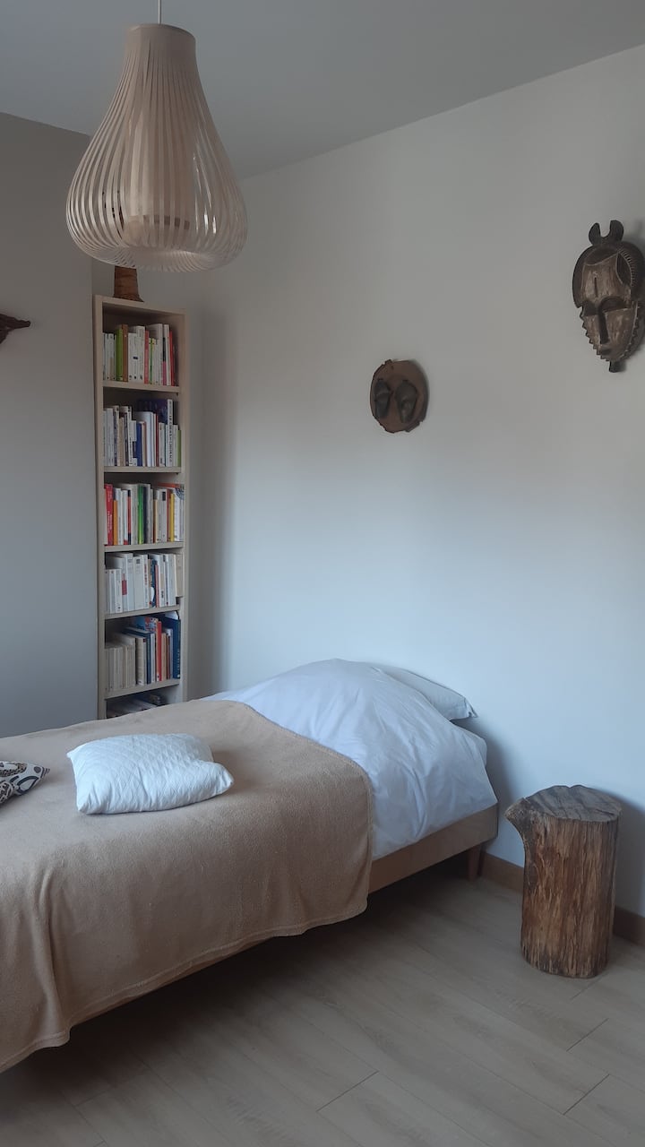 Chambre Solo Avec Espace Bureau. - Bailleul