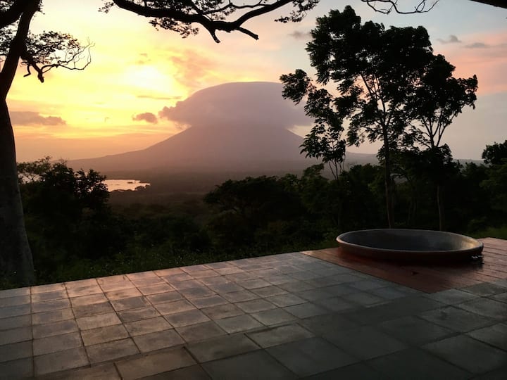 Luxury Off-grid Peaceful House With Stunning View - Nicaragua