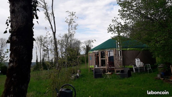 Ravissante Yourte Très Cosy , Bien éQuipée. - Champagnole