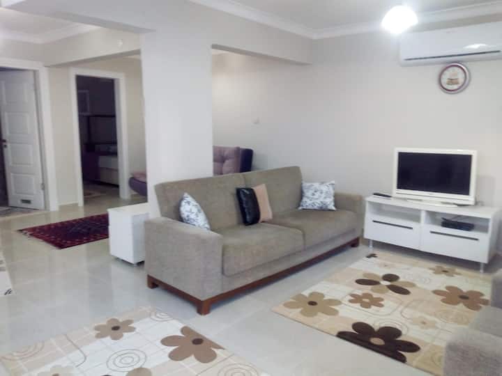 ÇEşme Merkez Günlük,haftalik, Ki̇ralik Eşyali 1+1 - Dalyan