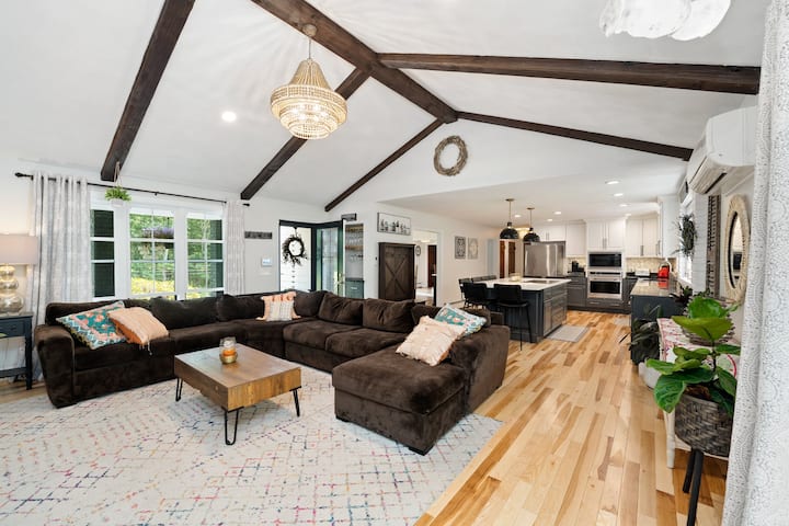 Rhody Get Away That Checks All The Boxes! - Rhode Island