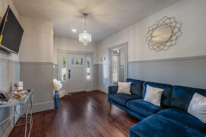 Aav Home-!adorable 2br Unit Near Fort Sam/pearl/dt - San Antonio