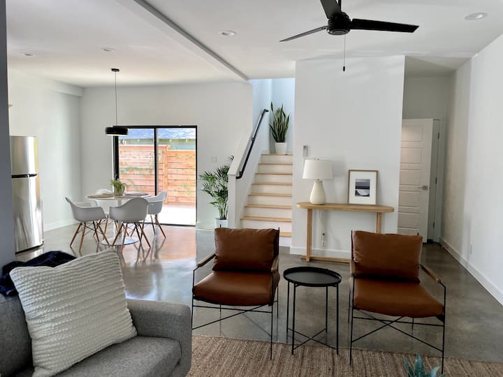 Sun-filled Home <1.5mi Alamo/pearl In San Antonio - Denver Heights - San Antonio