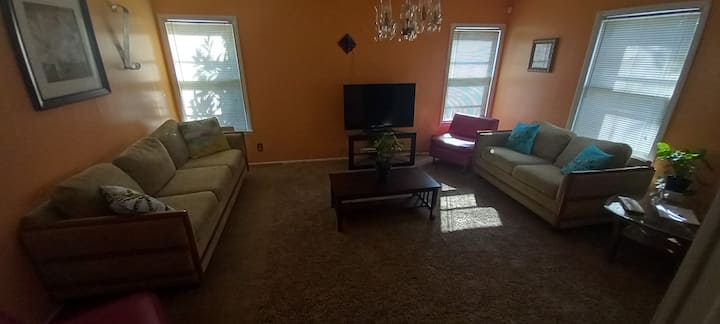 Spacious 3bedroom Home With Kitchen Area - North Padre Island, TX