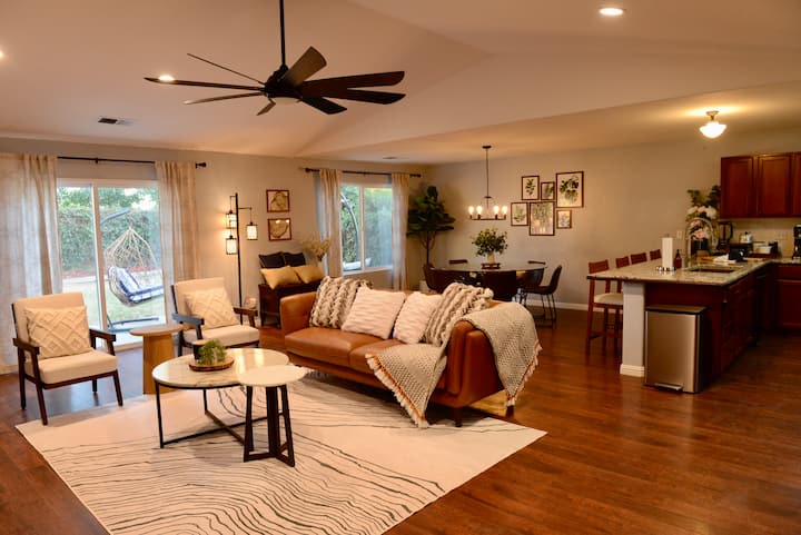 Spacious 4bd Home W Ev Charger Near Sequoia Ntl Pk - Visalia, CA