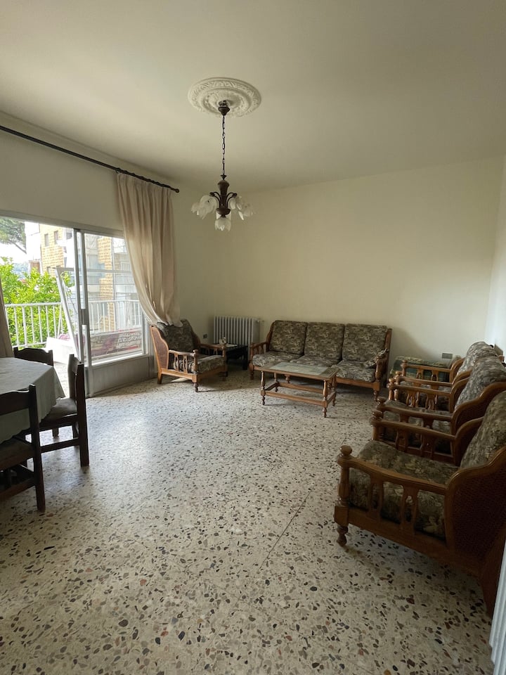 Spacious Broumana Home With Private Backyard - Líbano