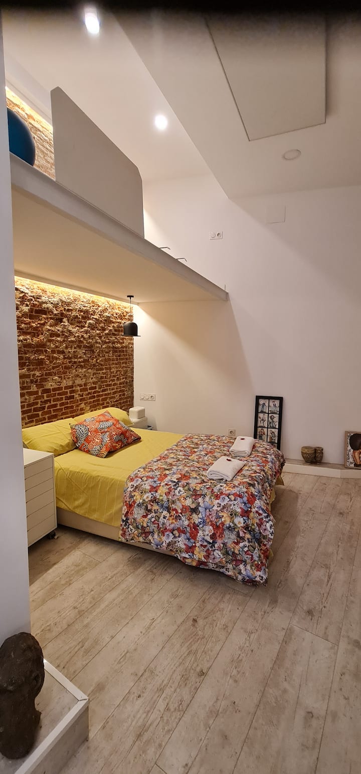 Precioso Apartamento En El Centro De Madrid. - Madryt