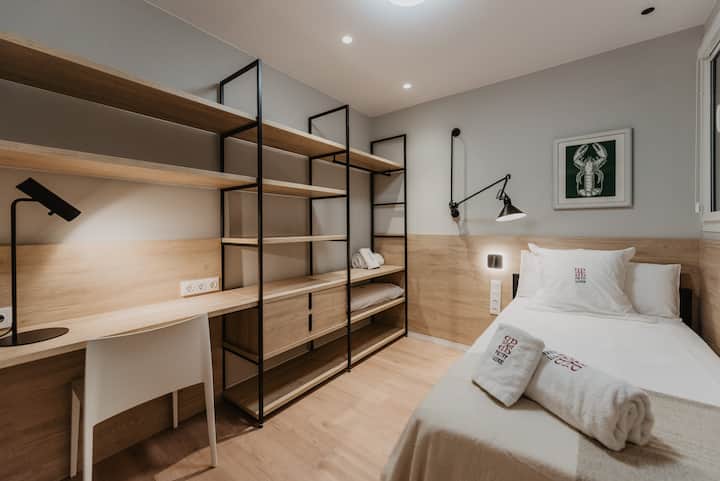 Petit Luxe Volta Apartaments - Sabadell
