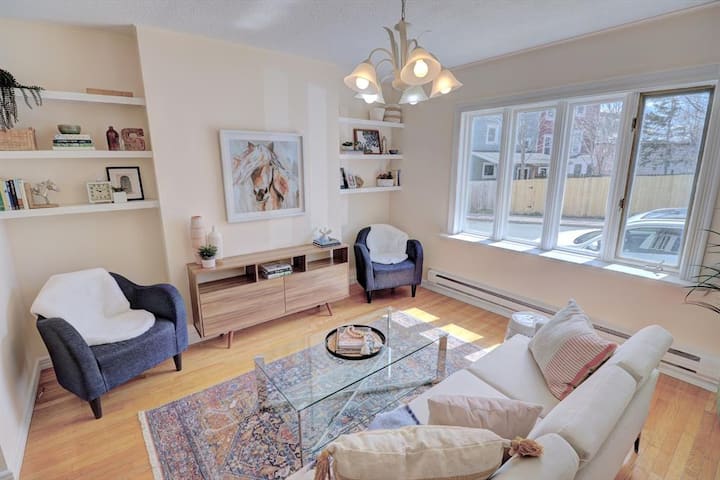 Downtown Blue Boho Jellybean House - Saint John's