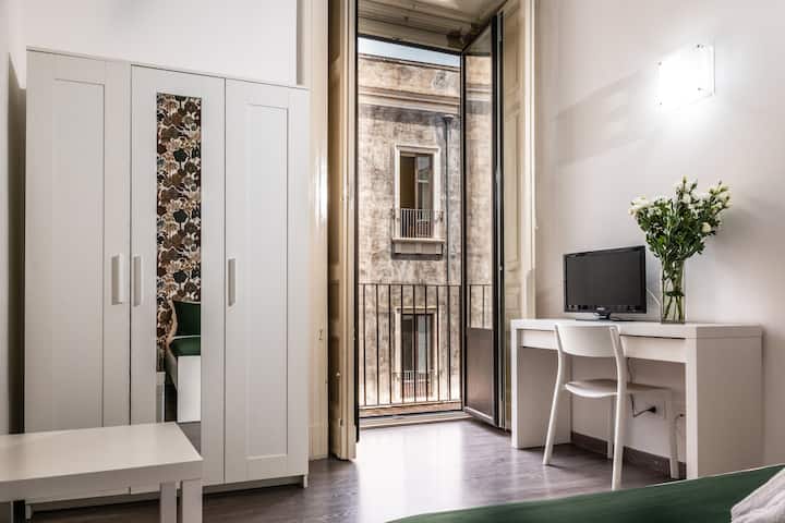 Alloggio Incantevole Nel Cuore Di Catania - Catania