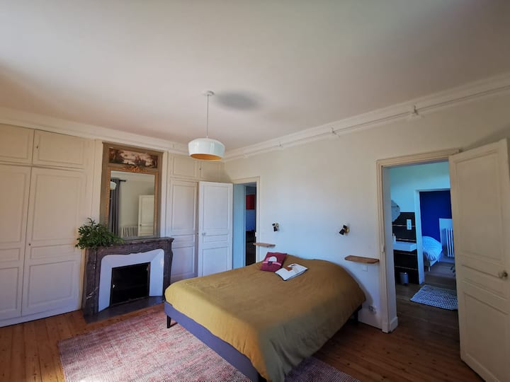 Chambre D'hôtes Familiale, Spacieuse Et éLégante. - Coutances