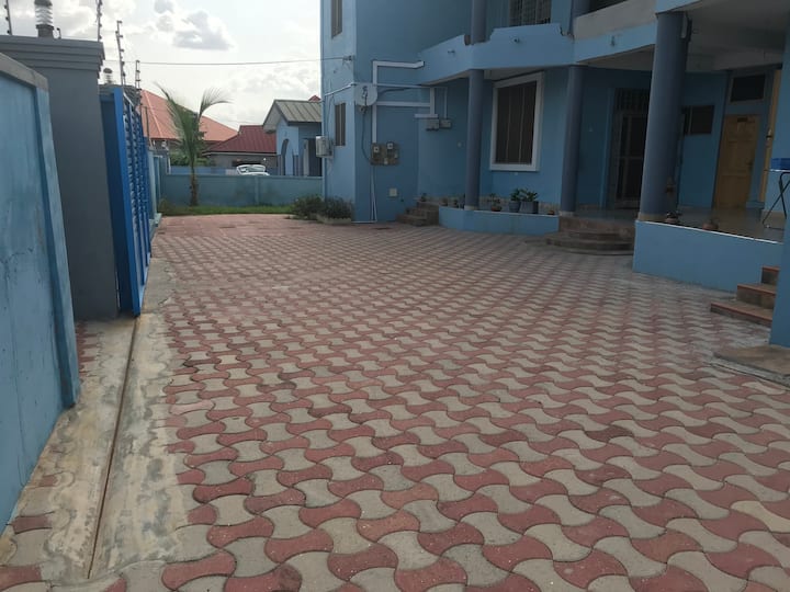 Home Away From Home - Holiday Destination - 庫馬西