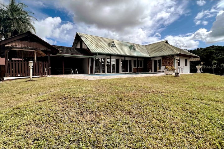 Magnifique Villa Avec Piscine à Kourou - Guyane française