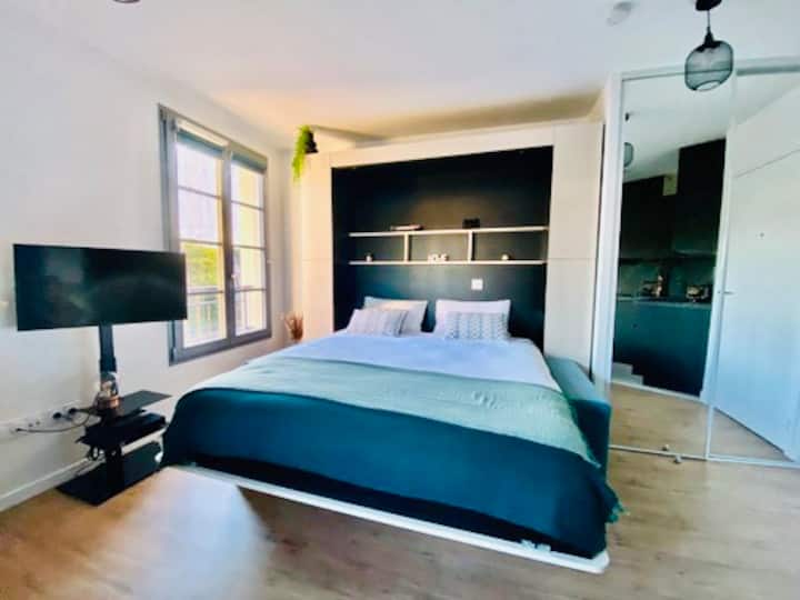 Studio Cosy Récent • Gare 2 Min • Paris Direct - Cergy