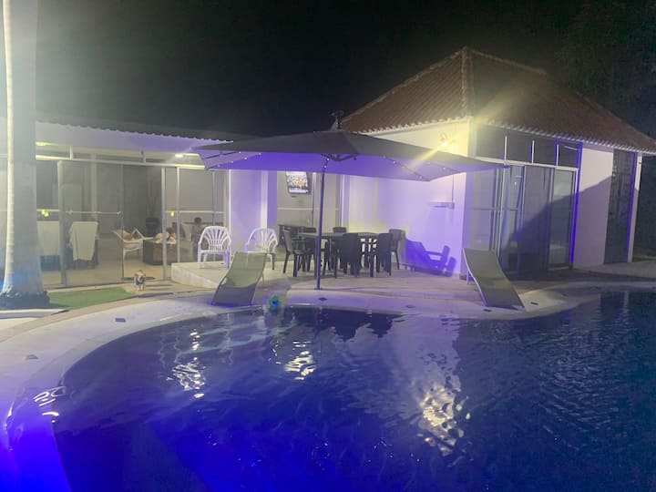 Espectacular Casa Con Piscina Conjunto Santa Ana - El Espinal