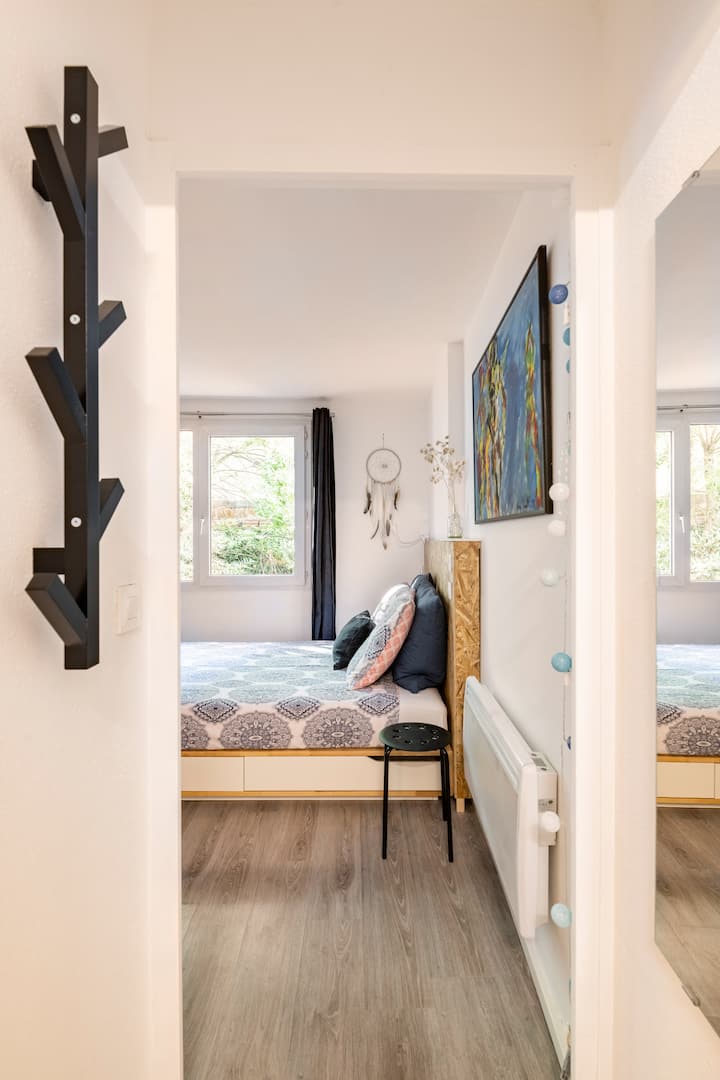 Quiet Studio With Air Conditioning + Parking + Balcony - Grenoble