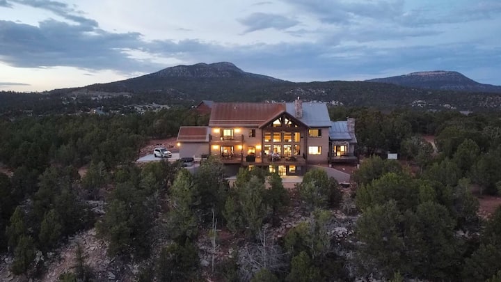 Home 43 Kolob + Beautiful Views + Resort Amenities - Utah