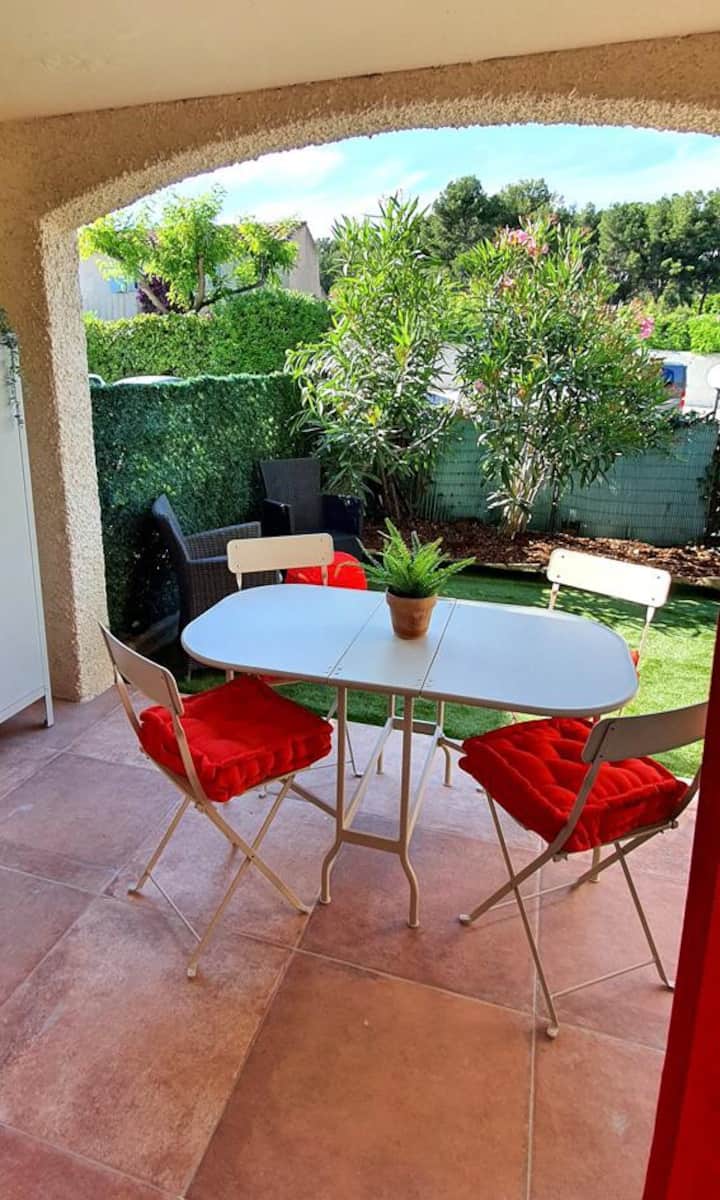Studio Plage 2/4pers Jardinet & Parking - Les Lecques