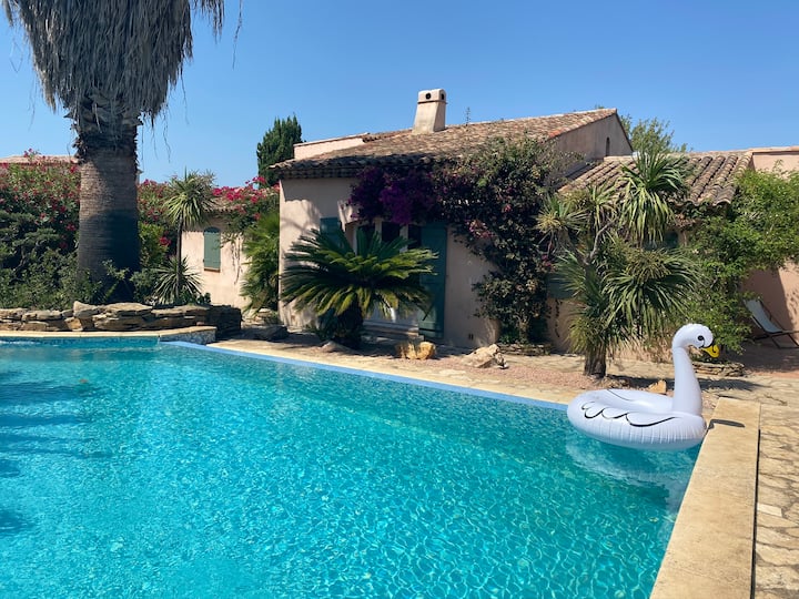 Villa Climatisée, Piscine Jacuzzi, 900 M Plages - Sanary-sur-Mer