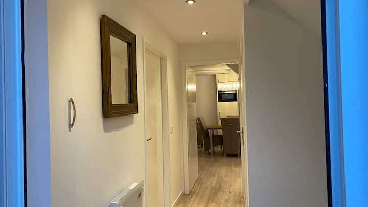 Ruime En Lichte Appartement - Baarn