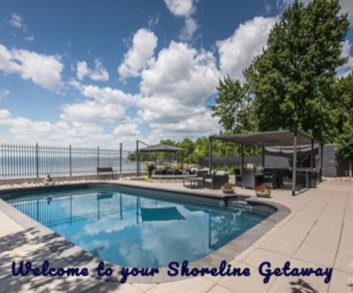 Welcome To Your Shoreline Getaway - Ottawa