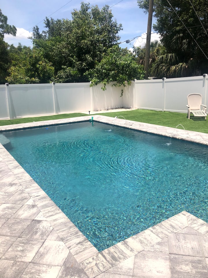 The Ridgewood Pool Home - Port Charlotte, FL