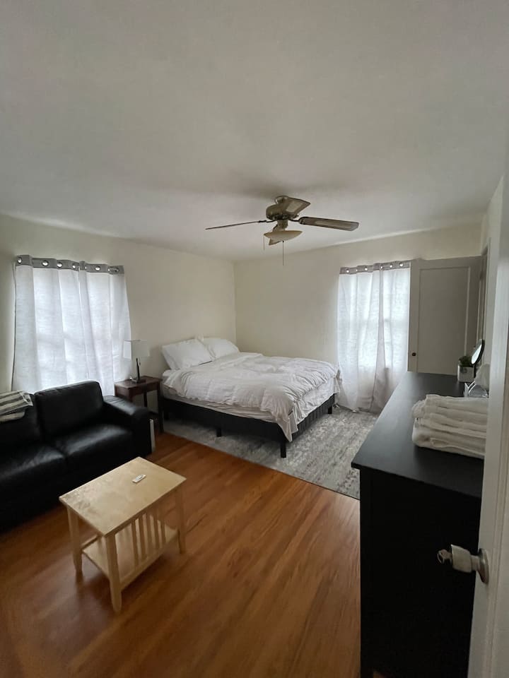 Little House On The Hill Master Bedroom - San Leandro, CA