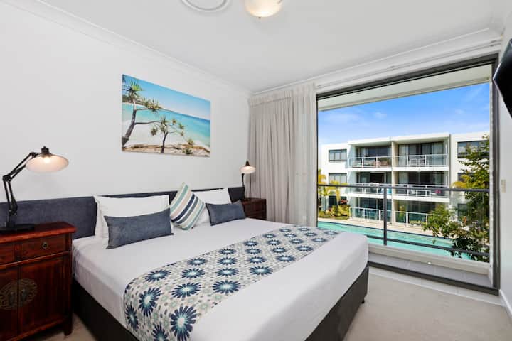 Lovely - 3 Bedroom Villa Poolside Villa. - Sunshine Coast Queensland, Australia