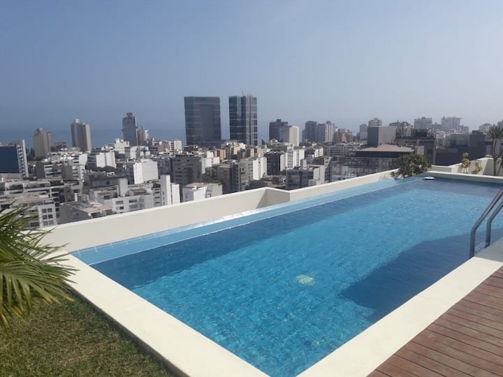 Miraflores Flat With Pool (Very Centric) - Lima