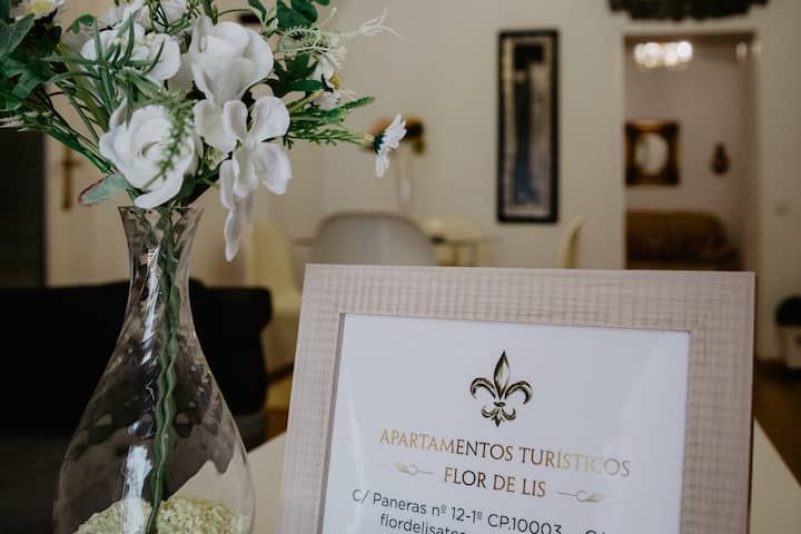 Flor De Lis A - Cáceres